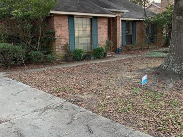 6118 Willow Glen Dr, Montgomery, AL 36117