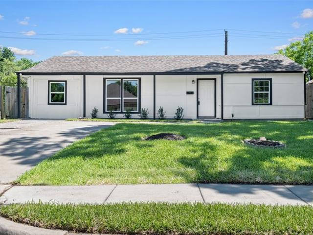 6119 Beekman Rd, Houston, TX 77021