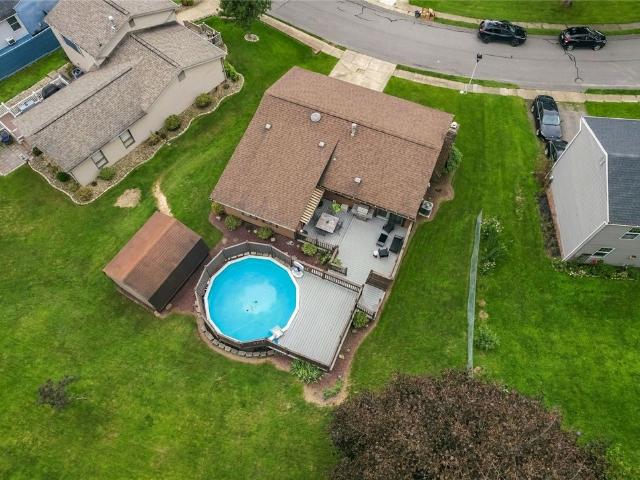 6119 Chatham Dr