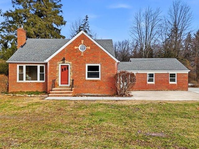 6119 E Sprague Rd, Independence, OH 44131