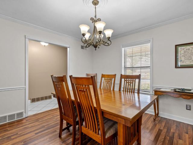 6119 kevin dr