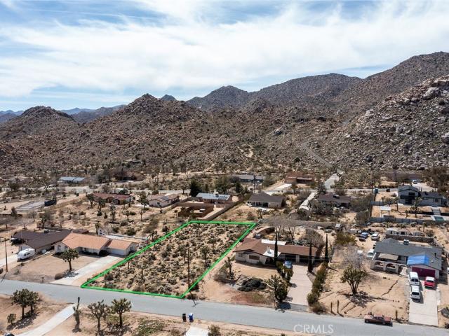 61100 Sandalwood Trail, Joshua Tree, CA 92252 | MLS #JT23052 | Compass