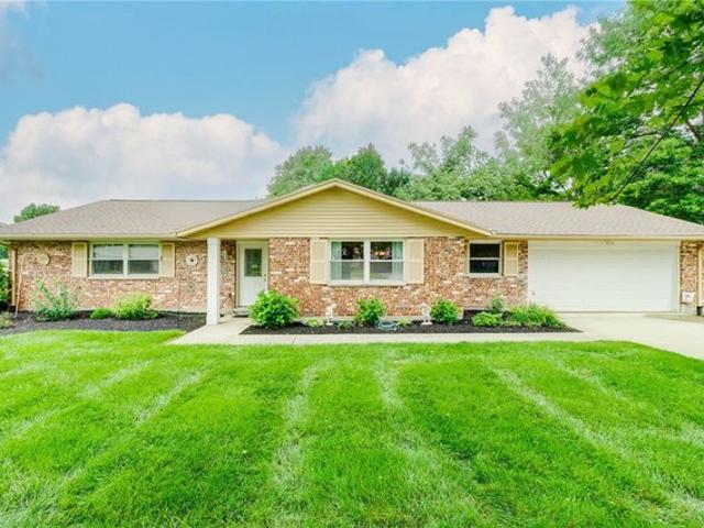 6110 Detrick Rd, Tipp City, OH 45371