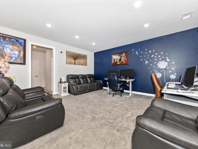 6110 Stonecat Court