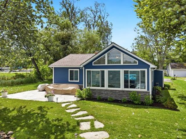 6110 S 520 E, Wolcottville, IN 46795