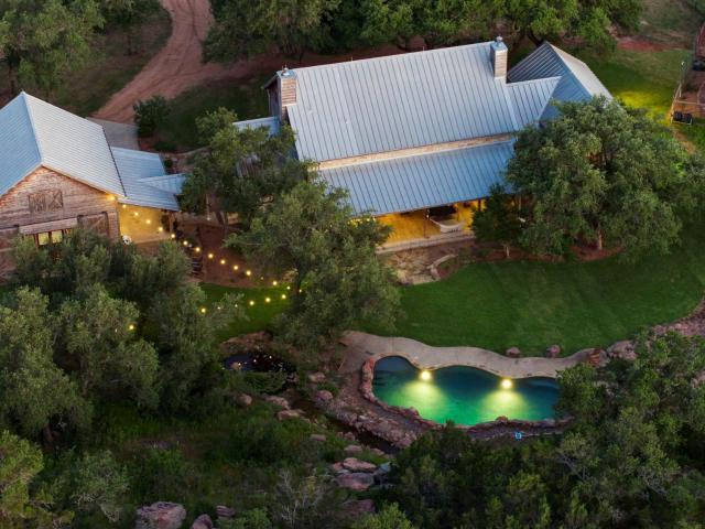 6110 W State Highway 29
