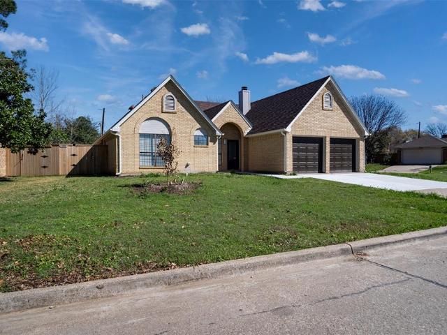 6111 Maple Leaf Drive