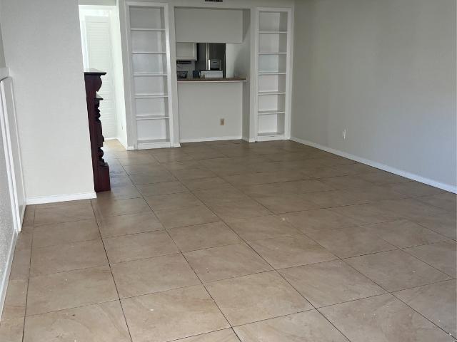 6111 Beverly Hill St, Unit 78, Houston, TX 77057 | MLS #9619 | Compass