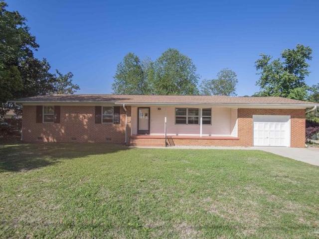 6111 Confederate Dr, Pensacola, FL 32503