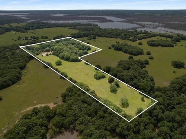 6111 County Road 2610, Bonham, TX 75418