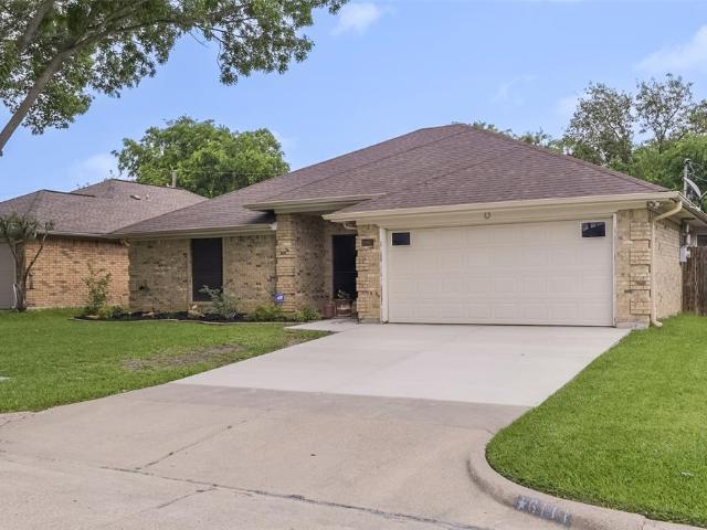 6111 Fern Meadow Rd, Arlington, TX 76017 | MLS #21252 | Compass