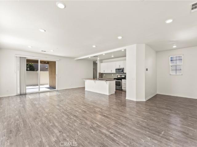 6111 Rosewood Way