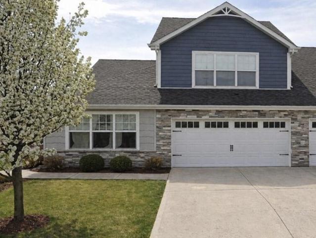 6111 S Dune Harbor Dr, Portage, IN 46368