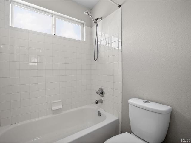 6111 S Kirk St, Centennial, CO 80016 | MLS #3326