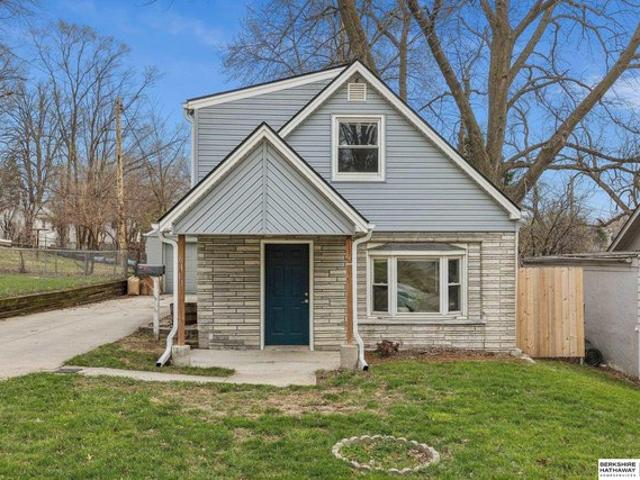 6111 Spaulding St, Omaha, NE 68104