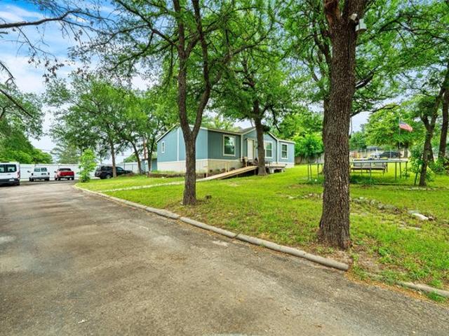6112 Big Wood Ct, Fort Worth, TX 76135