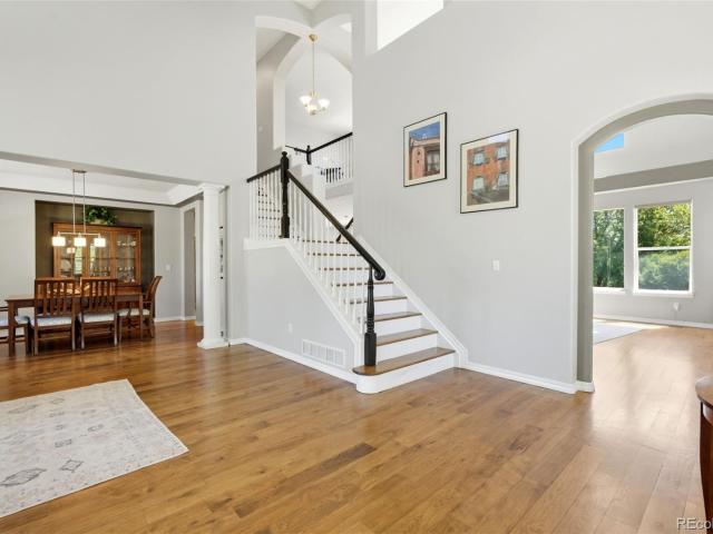 6112 Devinney Way