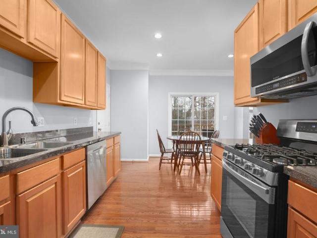 6112 Hot Spring Lane