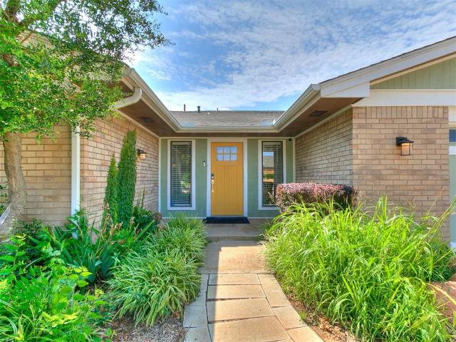 6112 Shaftsbury Road