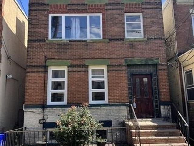6112 Tyler Pl, West New York, NJ 07093
