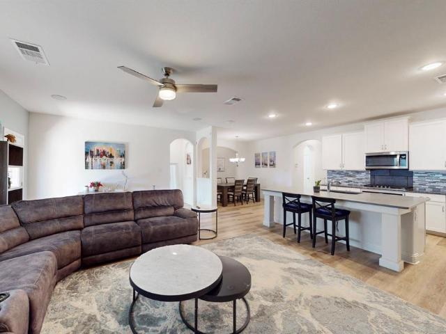 6112 Whale Rock Court