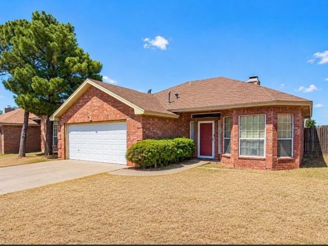 6112 8th Dr, Lubbock, TX 79416