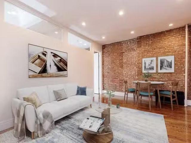 61135115 61 Grove Street #2B