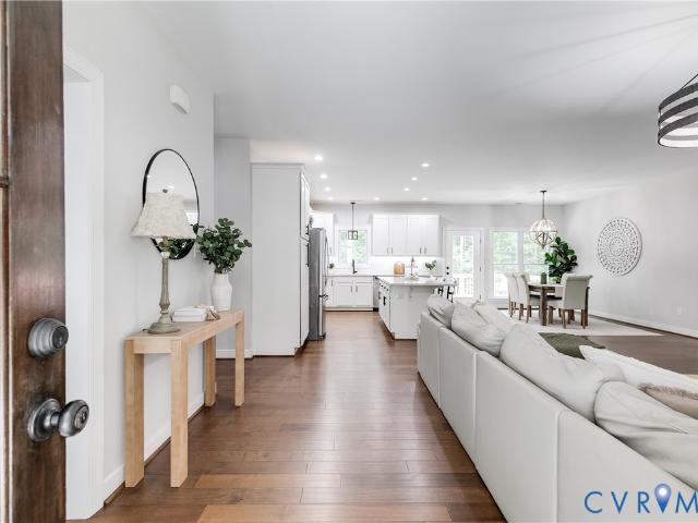 6113 Autumn Bluff Road