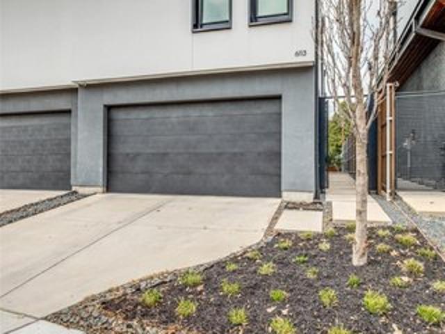 6113 Hudson St, Dallas, TX 75206