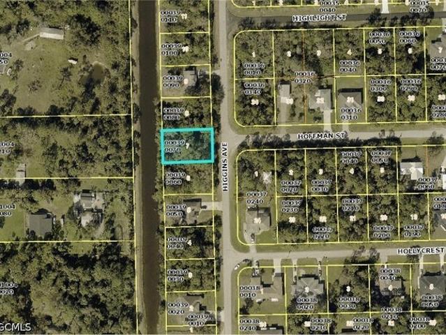 6113 Higgins Ave, Fort Myers, FL 33905
