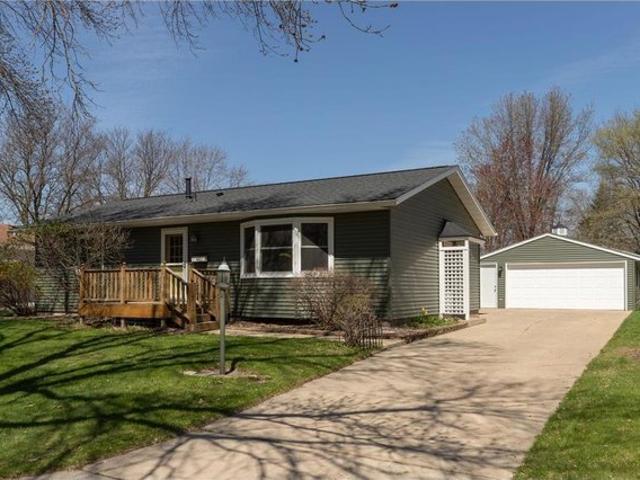611 15th St SE, Rochester, MN 55904
