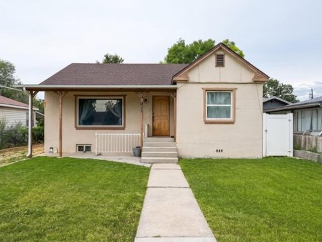 611 16th Ave N, Nampa, ID 83687