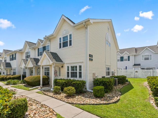611 2nd Ave. S 16 e