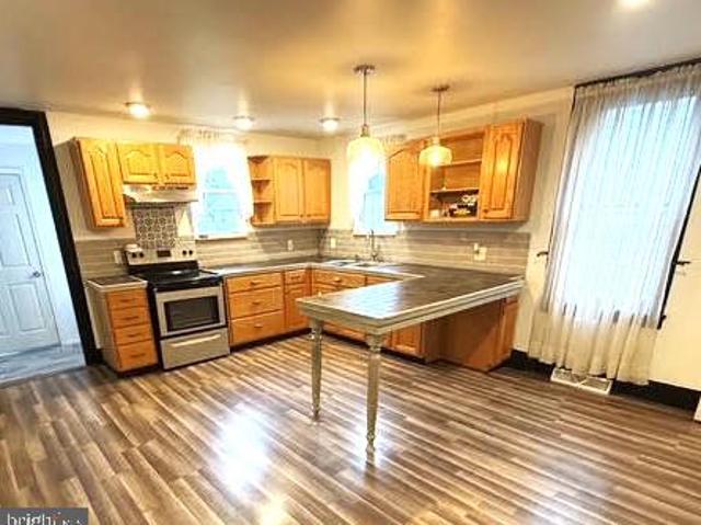 611 613 Walnut Bottom Road