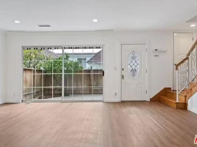 611 9th St, 2, Santa Monica, CA 90402