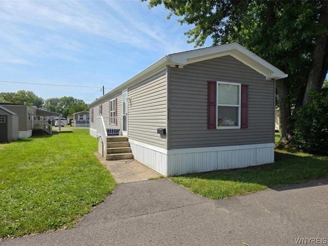611 C St, Niagara Falls, NY 14304