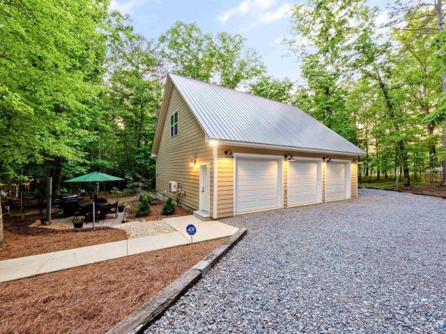 611 Cove Road 4