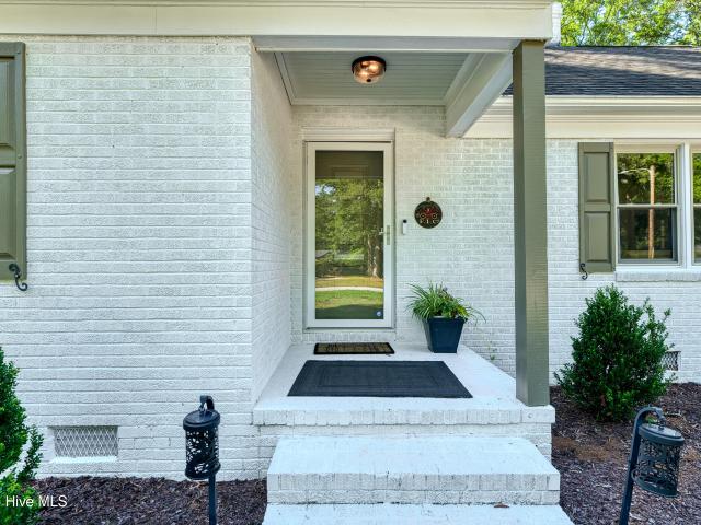 611 Clark Drive