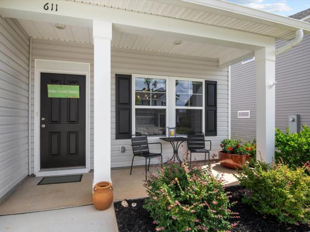 611 Cloudreach Road