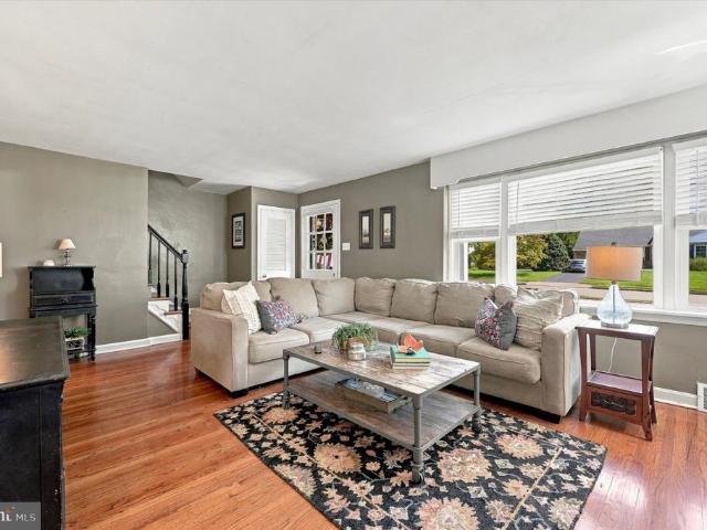 611 Arlingham Road