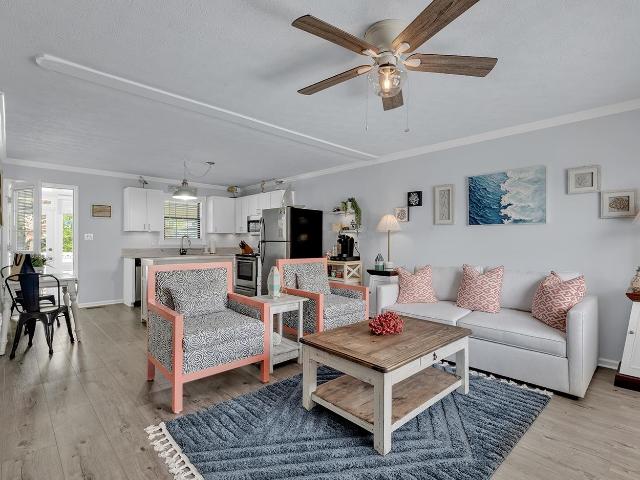 611 B 3rd Ave. S
