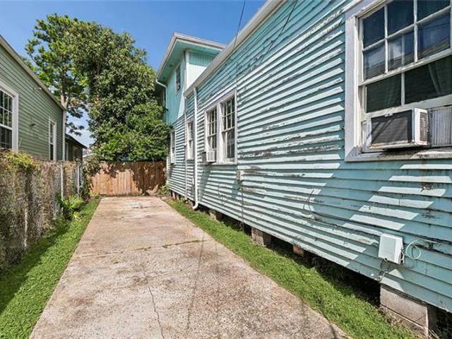 611 Belleville St, New Orleans, LA 70114 | MLS #2554 | Compass