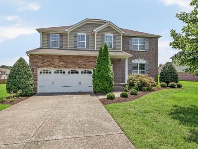611 Briarhill Rd, Lebanon, TN 37087