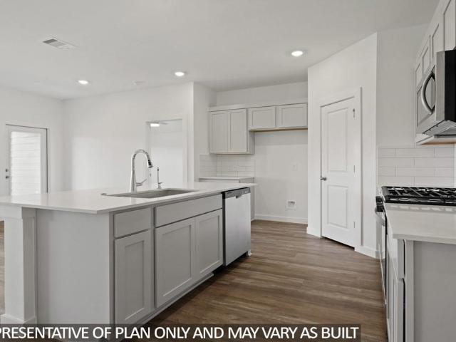 611 Bronze Wolf Court