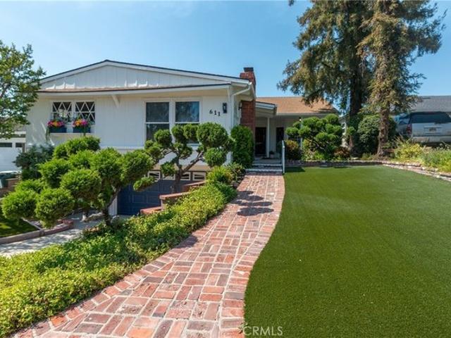 611 Delaware Rd, Burbank, CA 91504