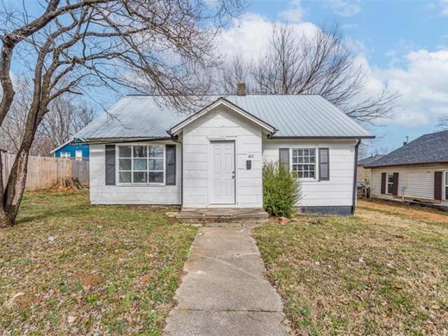 611 E Main St, Glasgow, KY 42141