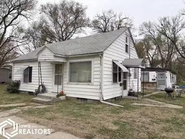 611 E MARKET ST, RED OAK, IA 51566 Single Family Residence For.