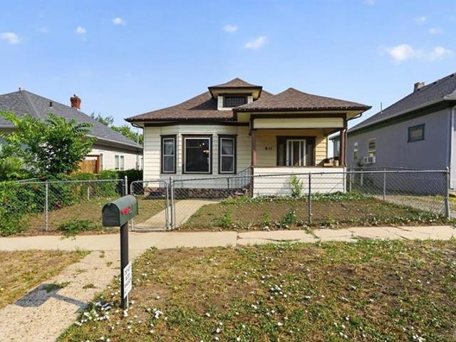611 E Second St, Trinidad, CO 81082