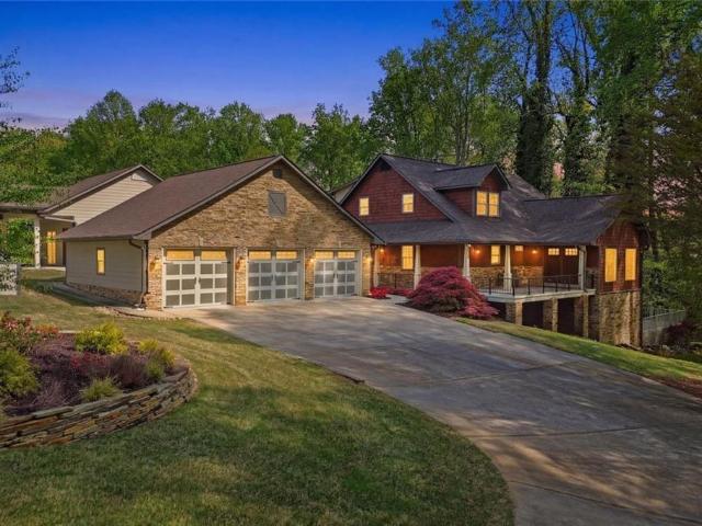 611 Elliott Road