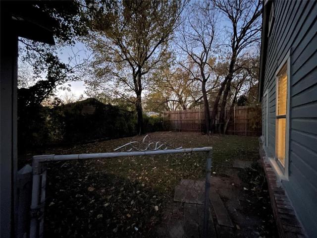 611 Harrisdale Avenue